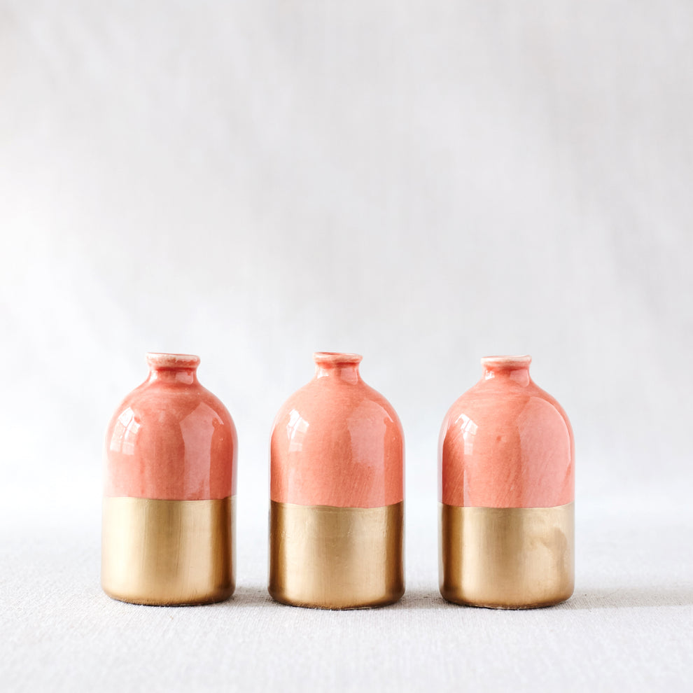 Coral+ Gold Minimalist Bud Vases // Set of Three – Honeycomb Studio